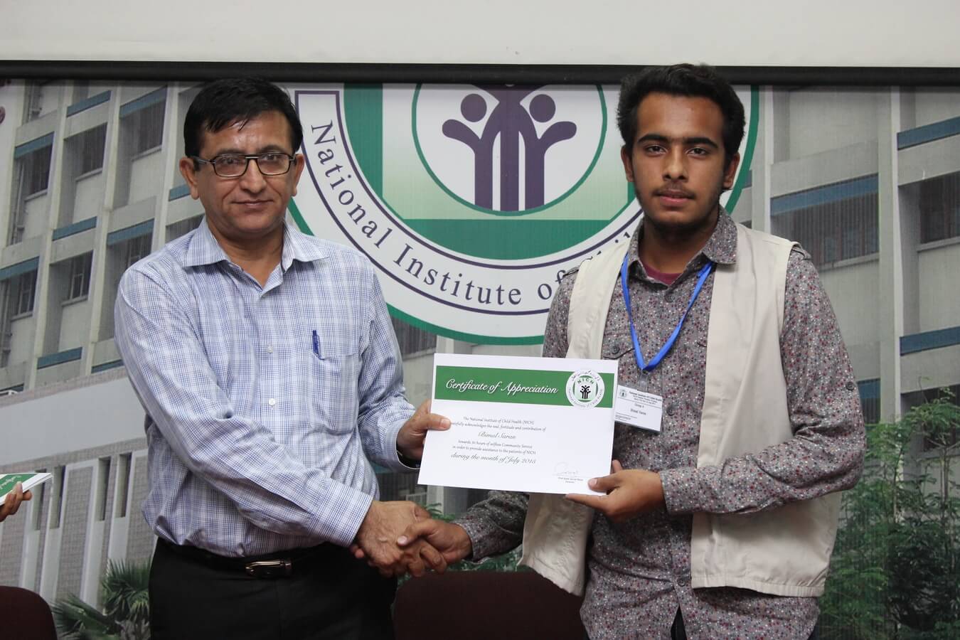 Volunteer Program – nich